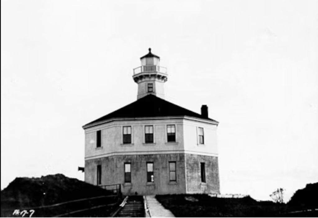 Alaska’s oldest surviving lighthouse opens to the public for the first ...
