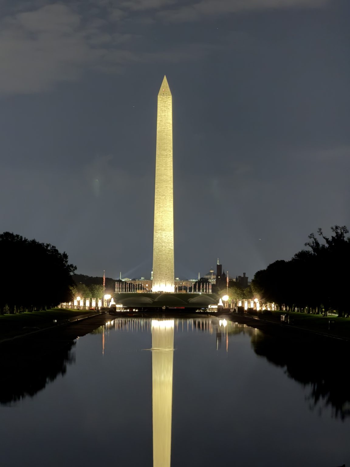 Midnight reflection: Washington Monument mirror returns with a new look ...