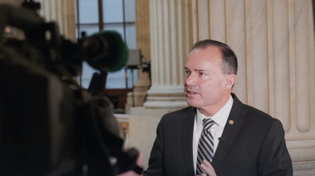 Sen. Mike Lee introduces bill to block Chinese, Russian ‘research ...
